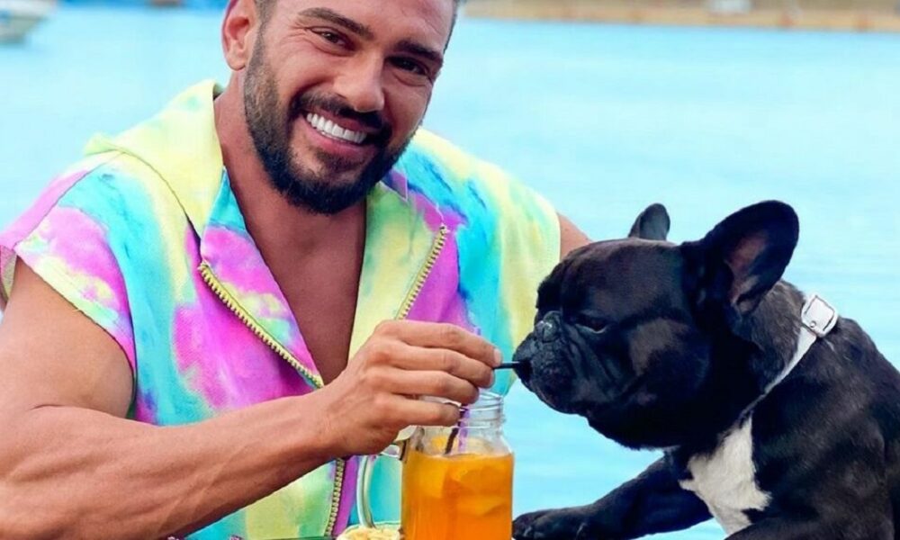 Uluitor! Ce sumă a câștigat până acum câinele lui Dorian Popa ...