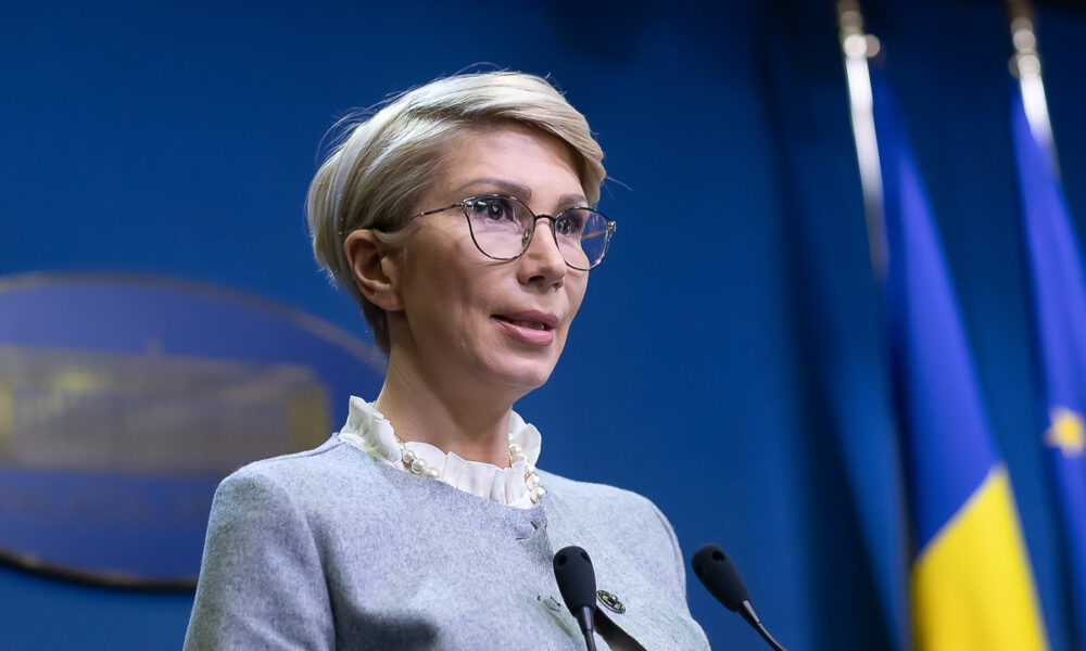 Raluca Turcan către părinți: Este o greşeală că nu-și dau copiii la ...