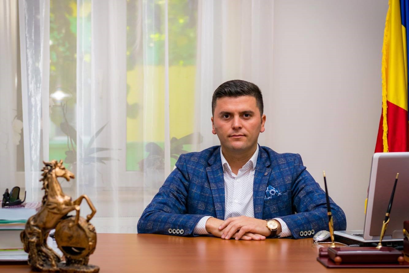 Iată versurile cântate de echipa națională care au creat tensiuni ... Iată versurile cântate de echipa națională care au creat tensiuni ...