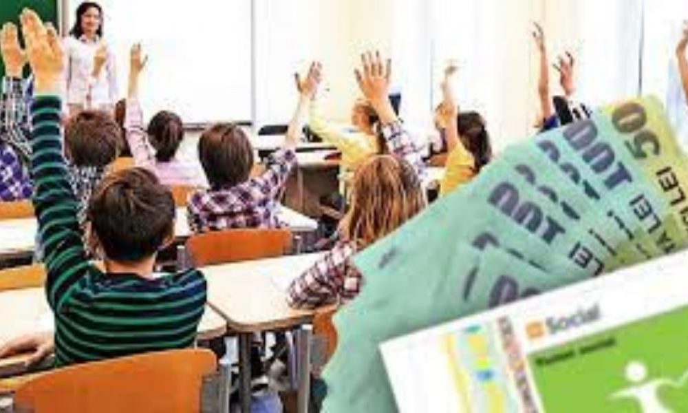 Tichete educaționale pentru elevi! Se dau câte 500 de lei – Infoactual