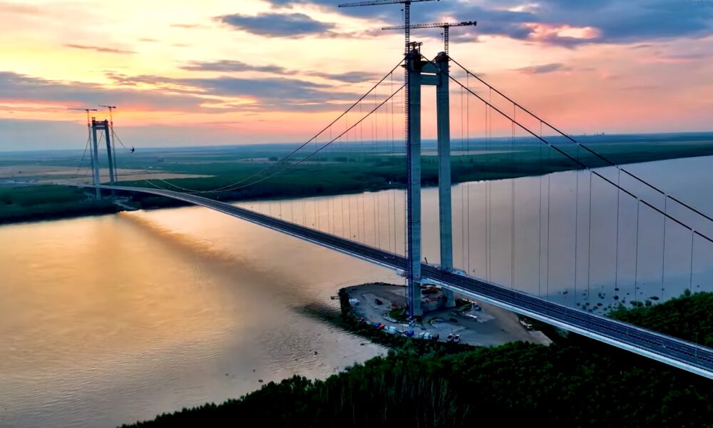 Astăzi este inaugurat Podul de la Brăila. La ce oră vor trece podul ...