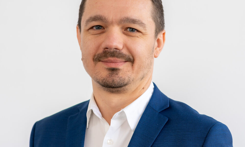 Capital Top 100 Manageri. Marius Moise, CFO Schaeffler România: „Suntem ...